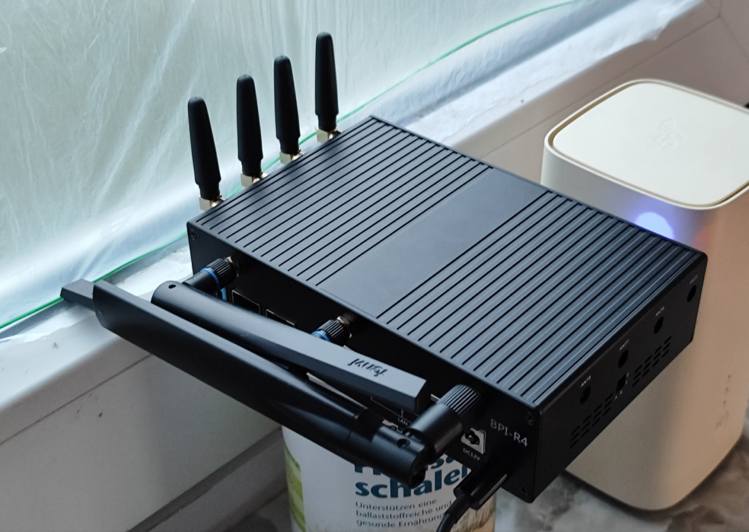 Using the Fibocom FM350-GL 5G module on Banana Pi BPI-R4 – NyaMoe – いつ空